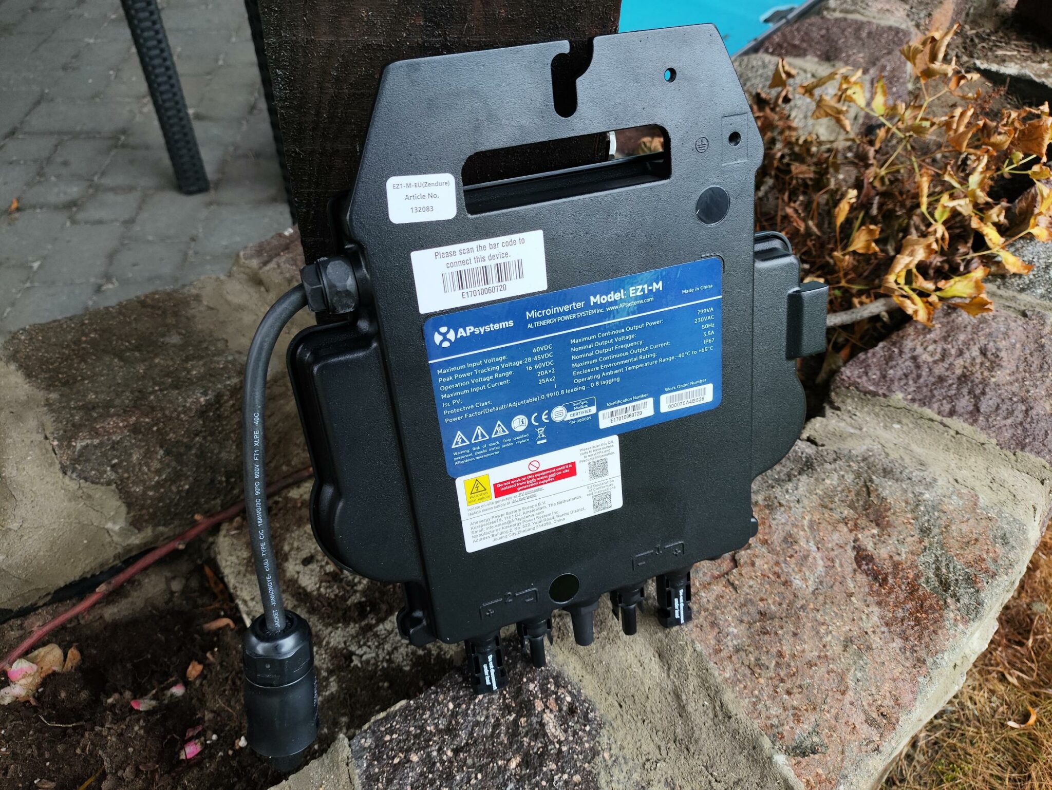 APSystems EZ1-M 800W WR im Test - Kraftpaket mit 2x20A