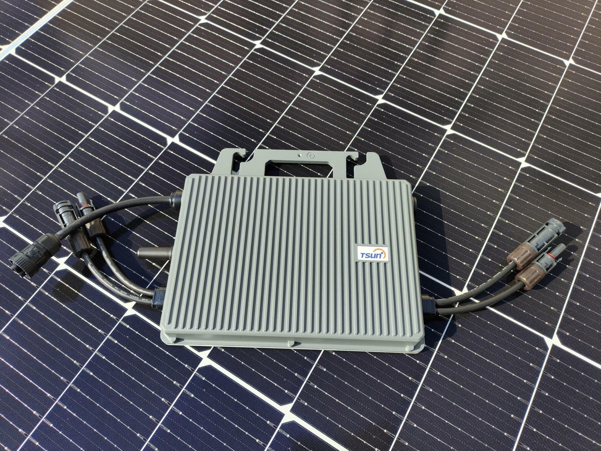 Sunniva 850W Balkonkraftwerk im Test - Das lohnt sich in 2 Jahren!