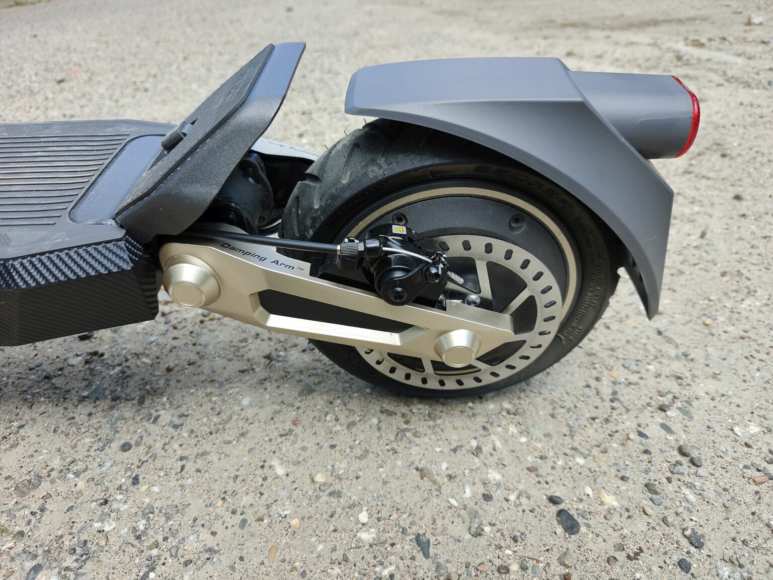 Navee ST3 PRO E-Scooter im Test